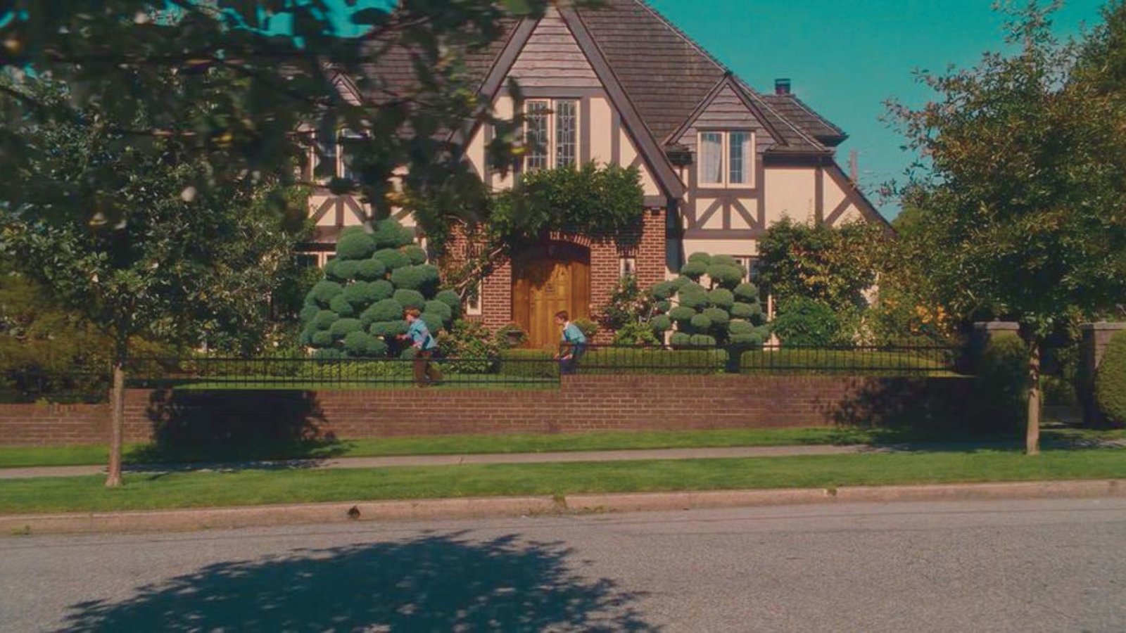 Diary of a Wimpy Kid House: Inside Greg Heffley’s Home - GrahmsGuide